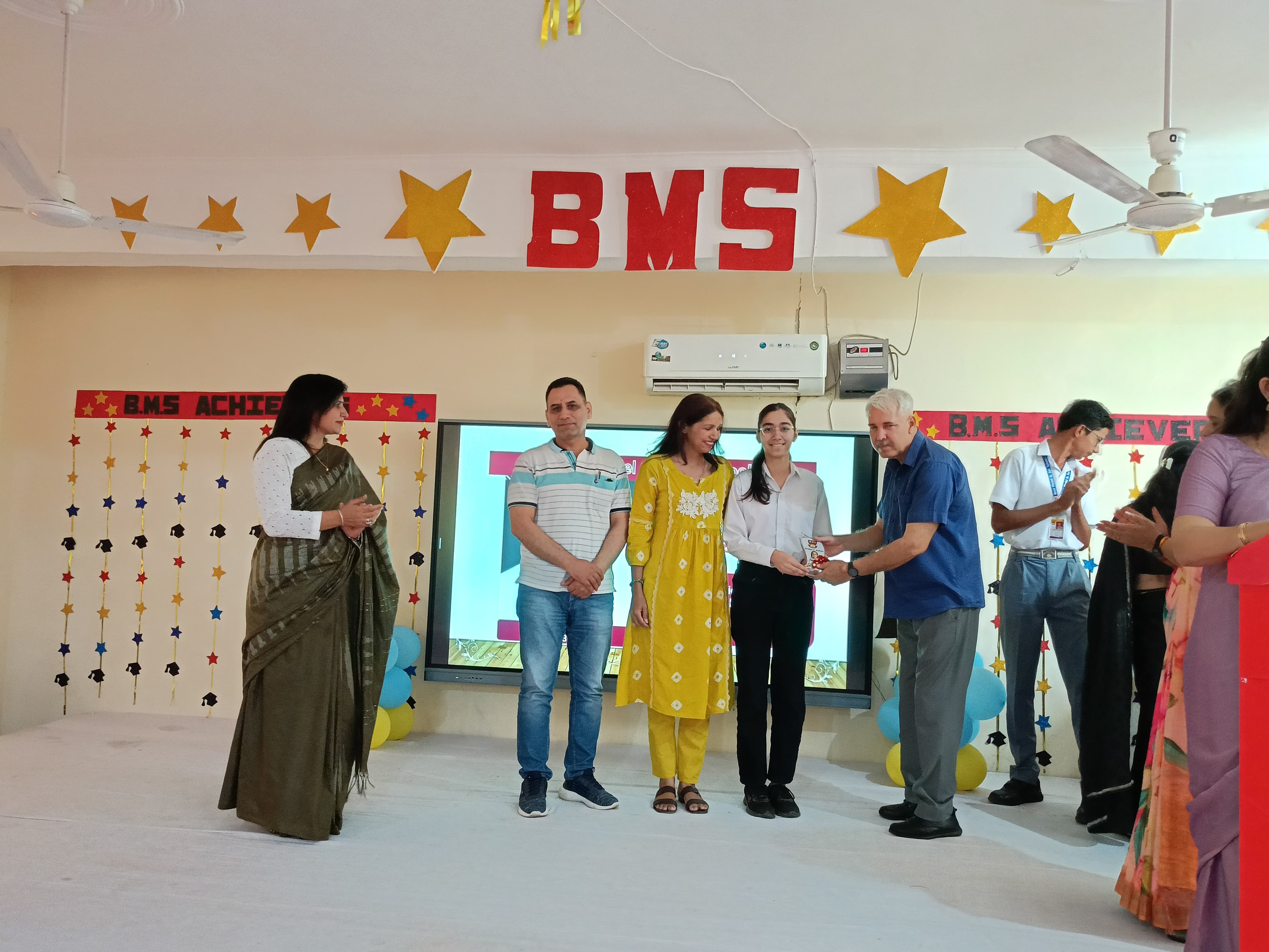 BASE MODEL SCHOOL